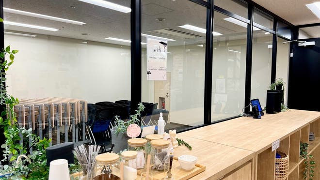 銀座駅2分❗️【~22名】セミナー/ボードゲーム/イベント等🎉開放的なミーティングルーム✨Aの写真7