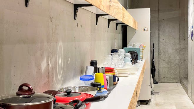 70名着席可【下北沢駅徒歩3分】カウンターキッチン完備!!高天井📷撮影映え✨イベントスペースの写真11