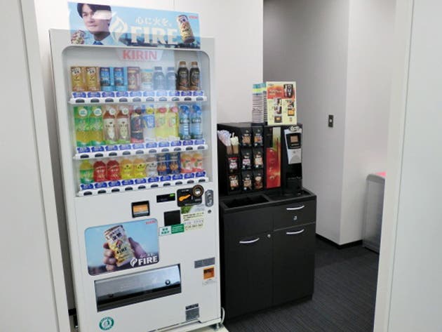 大阪会議室　鐵鋼會館　3号会議室【本町駅徒歩2分/最大14名/高品質・高グレードな貸し会議室】の写真4