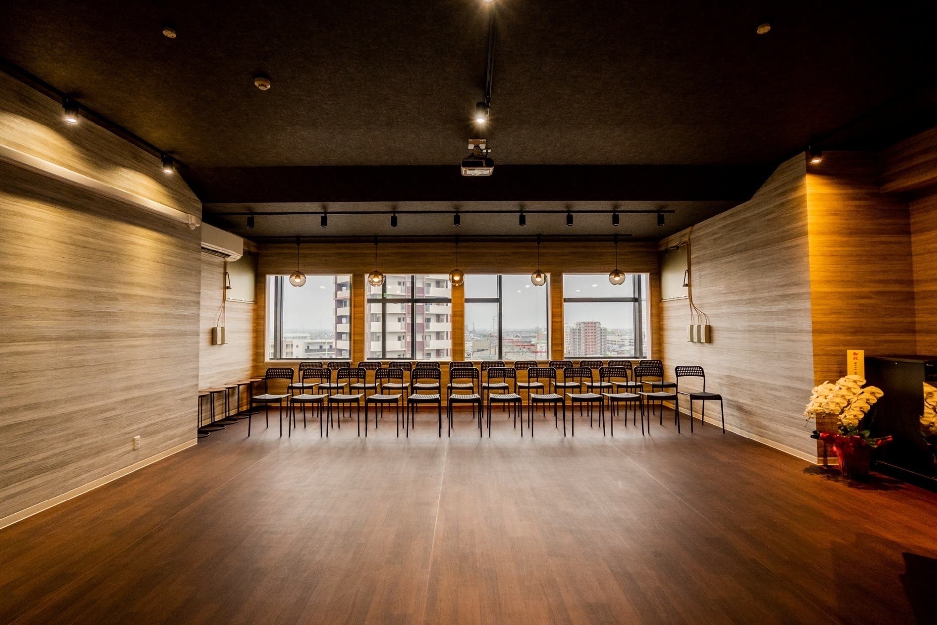 【花畑駅徒歩2分】コンクール・オーディション動画撮影に最適！有名YouTuberも利用した高音質空間の写真6