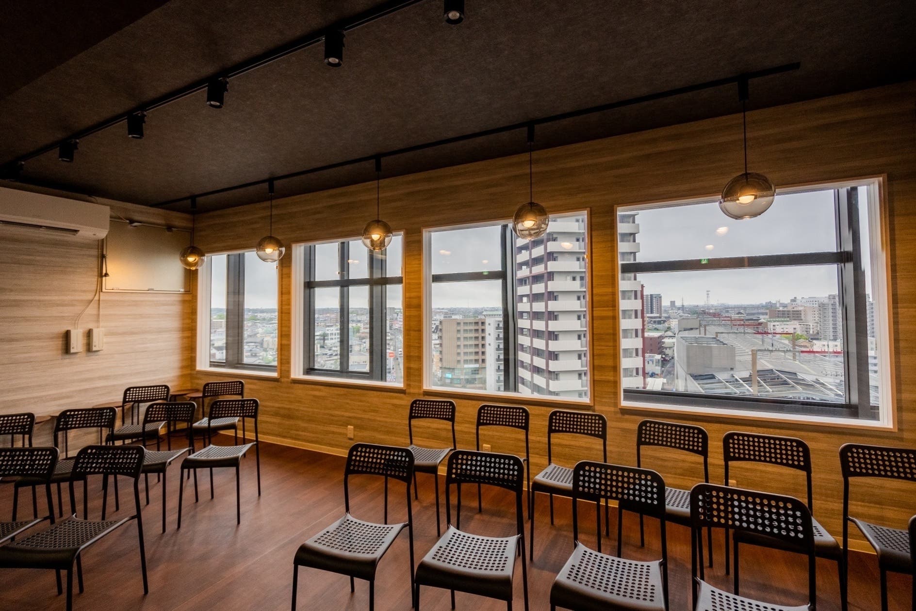 【花畑駅徒歩2分】コンクール・オーディション動画撮影に最適！有名YouTuberも利用した高音質空間の写真7