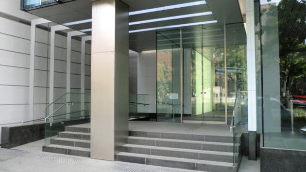 大阪会議室 鐵鋼會館 5号会議室【本町駅徒歩2分/最大116名/高品質・高グレード貸会議室】の写真3