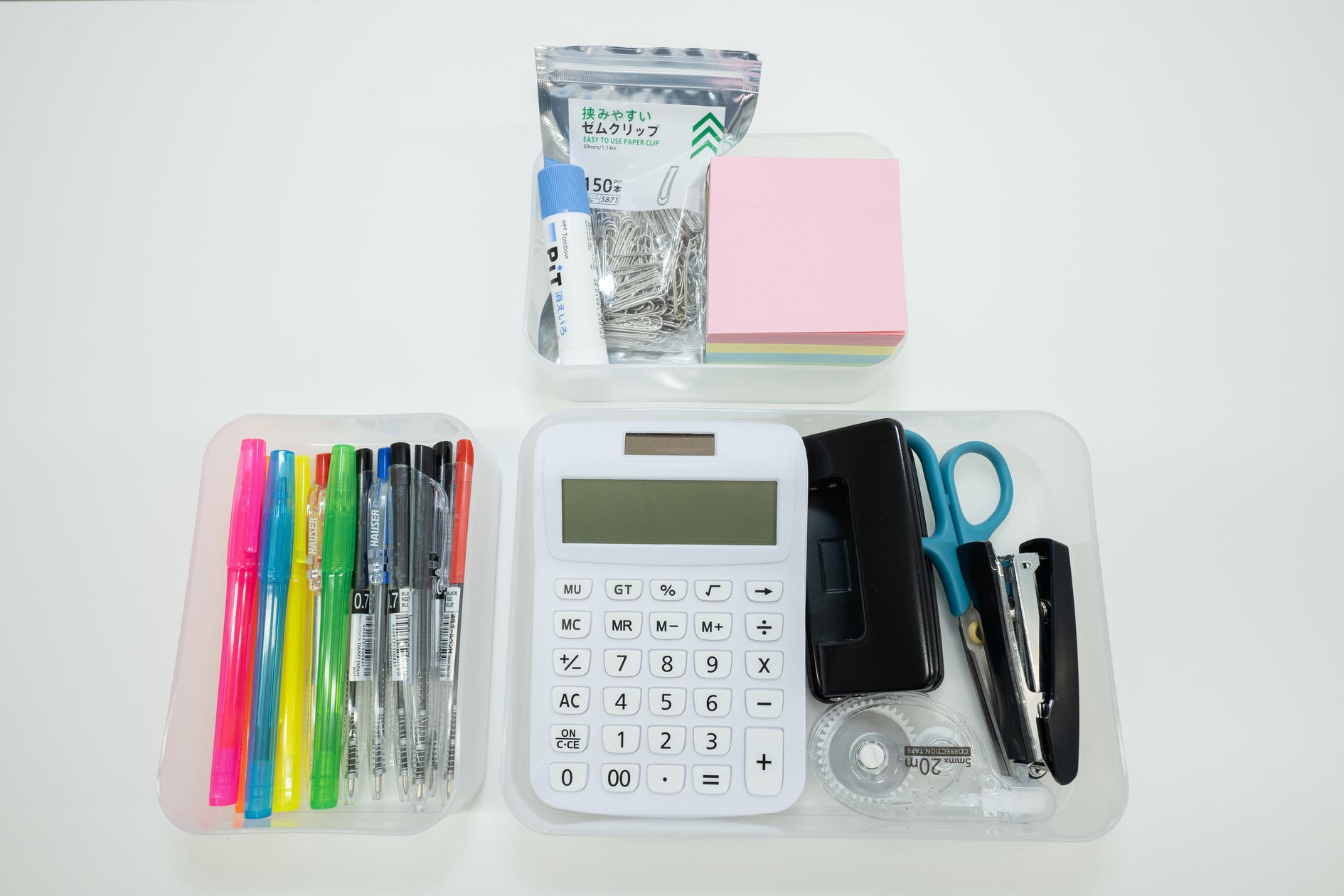 【西新宿駅3分】24席/プロジェクタースクリーン/光回線WiFi/ホワイトボード/演台☆1日1回スタッフ完全清掃のセミナールームの写真15