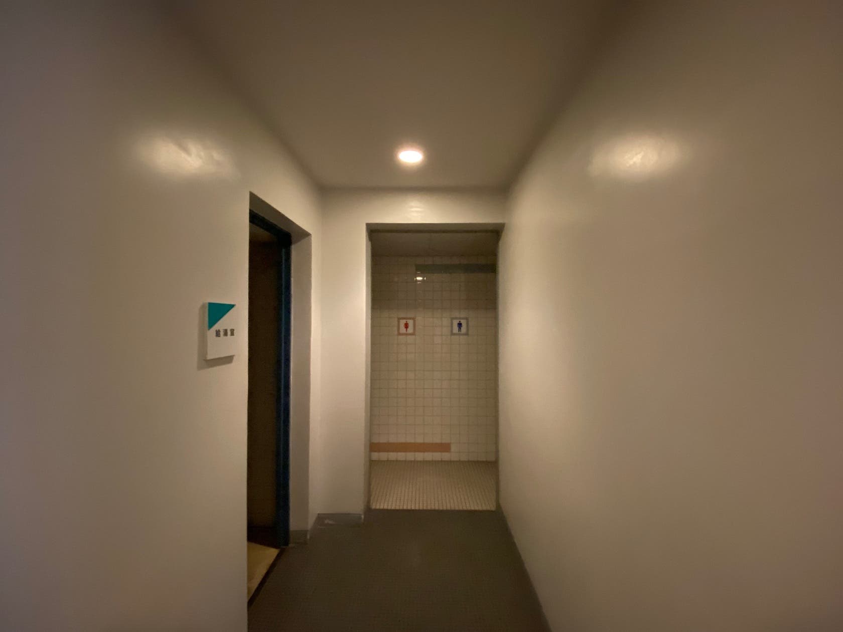 広くて安くて綺麗な福岡レンタルスタジオ 設備備品も充実。24時間営業で深夜練も可能の写真20