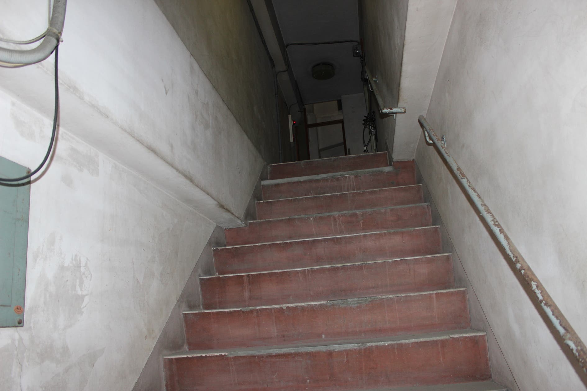 鶴舞駅から徒歩5分の昭和風情なフリースペースの写真5