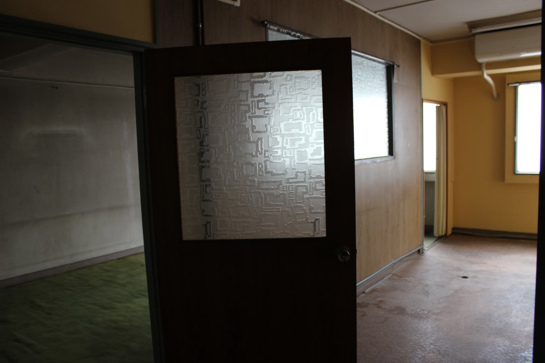 鶴舞駅から徒歩5分の昭和風情なフリースペースの写真6