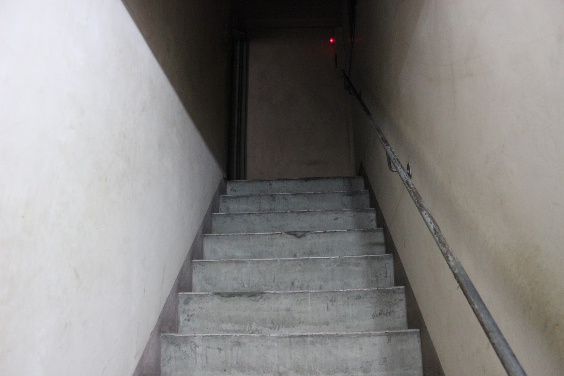 鶴舞駅から徒歩5分の昭和風情なフリースペースの写真11