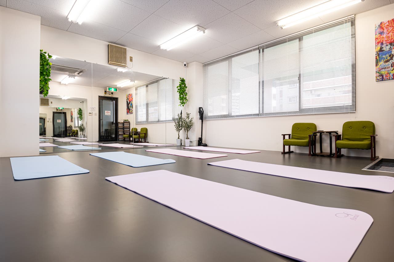 🌸名古屋市西区浄心駅１番出口徒歩20秒🌸新スタジオOPEN！！ヨガ・各種ダンス練習に最適！フィットネス用器具備品あり！の写真9