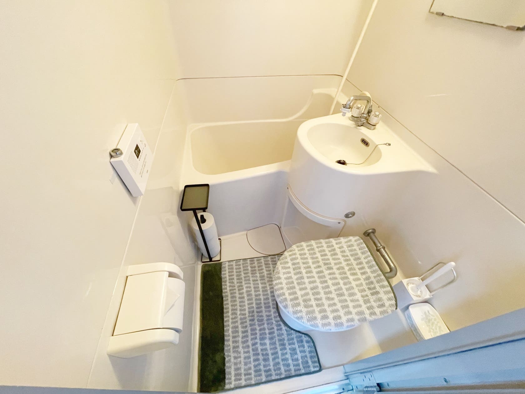 【高田馬場駅徒歩3分！30名利用可！】高速光WiFi・50型テレビ・ホワイトボード全て無料！ふれあい貸し会議室 高田馬場Fの写真14