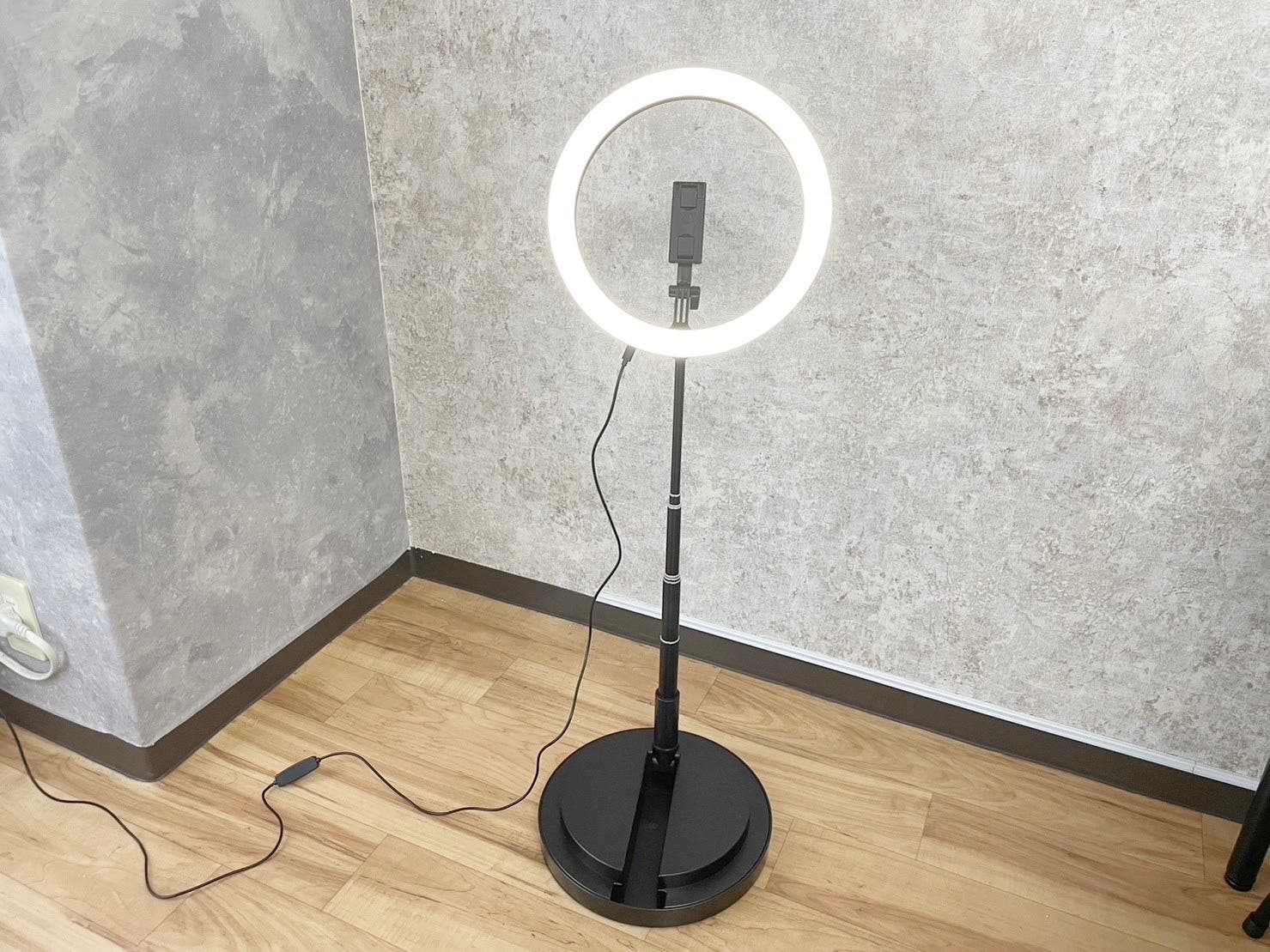 【高田馬場駅徒歩3分！30名利用可！】高速光WiFi・50型テレビ・ホワイトボード全て無料！ふれあい貸し会議室 高田馬場Fの写真20