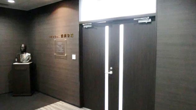 大阪会議室 鐵鋼會館 5+6号会議室【本町駅徒歩2分/最大116名/高品質・高グレード貸会議室】の写真4