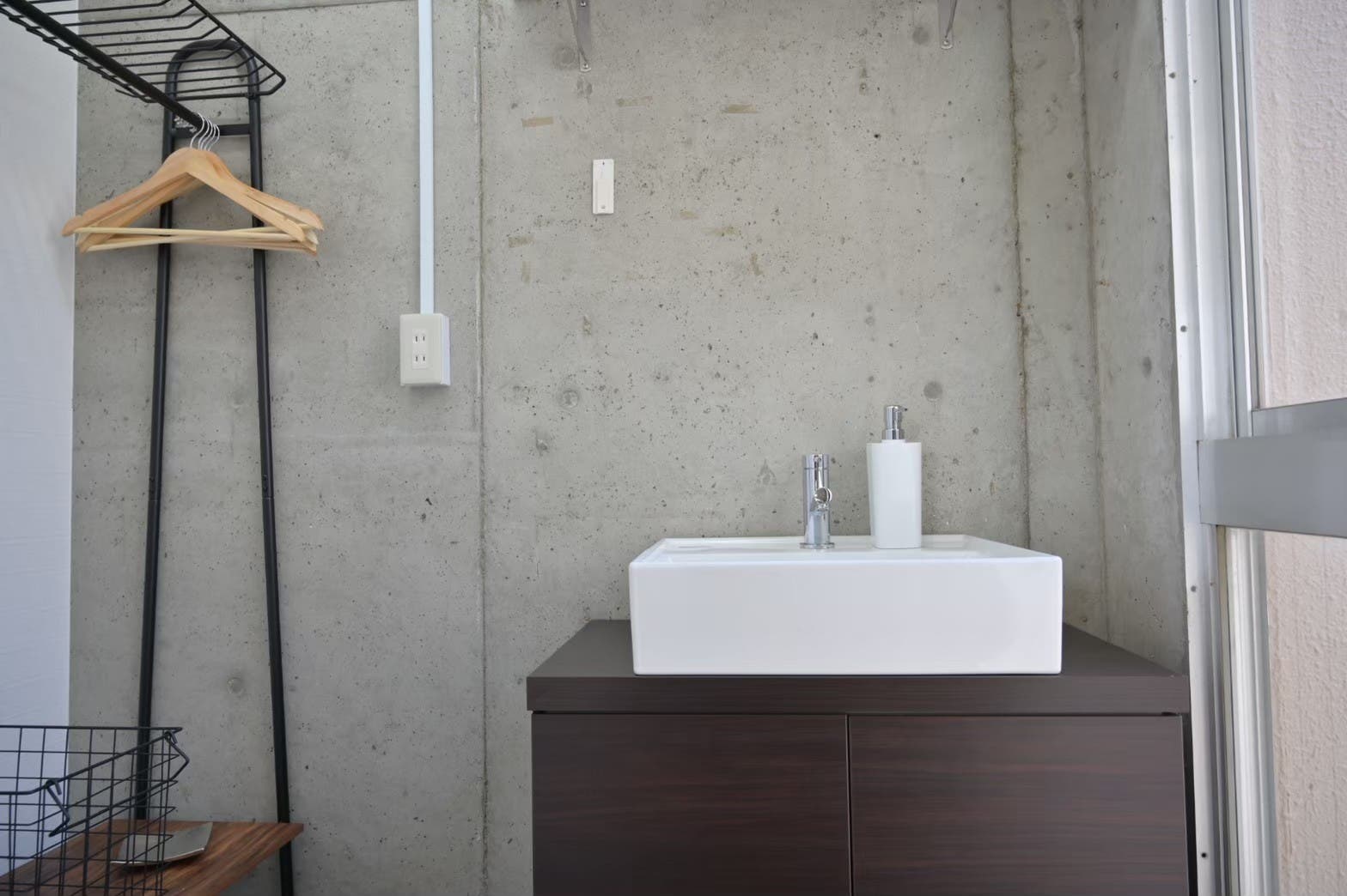 【丹波橋駅徒歩2分】完全個室パーソナルジム HIIT・ヨガ・パーソナルトレーニング・ピラティスの写真5