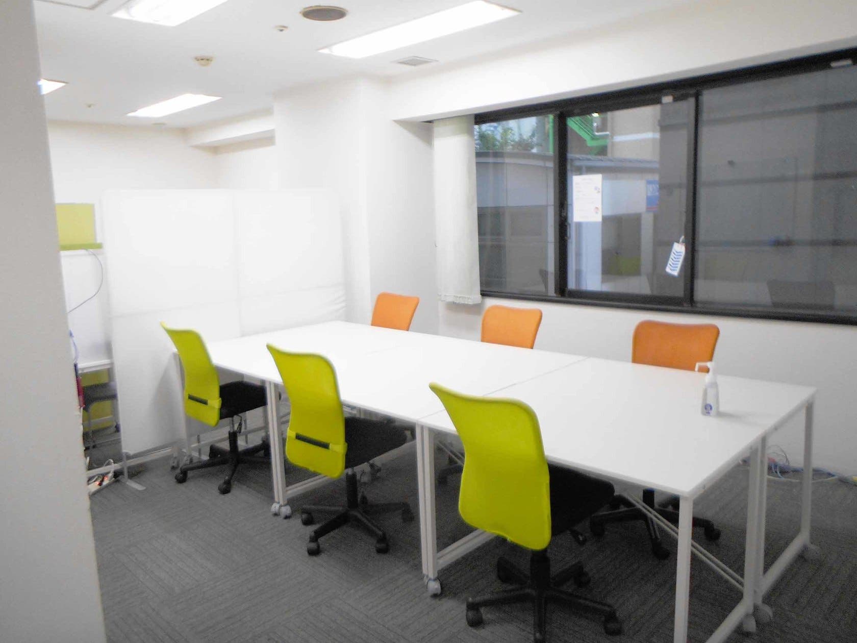 関内駅南口より徒歩1分の貸し会議室の写真2