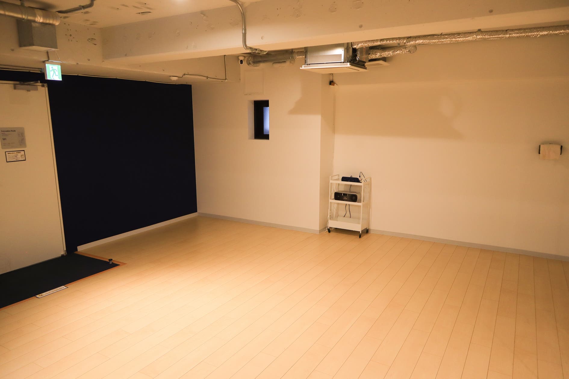 【🌟三角公園目の前🌟】ダンスもできるレンタルスタジオ｜24時間利用可能⏰幅5.4ｍ高さ2ｍの大型鏡の写真17