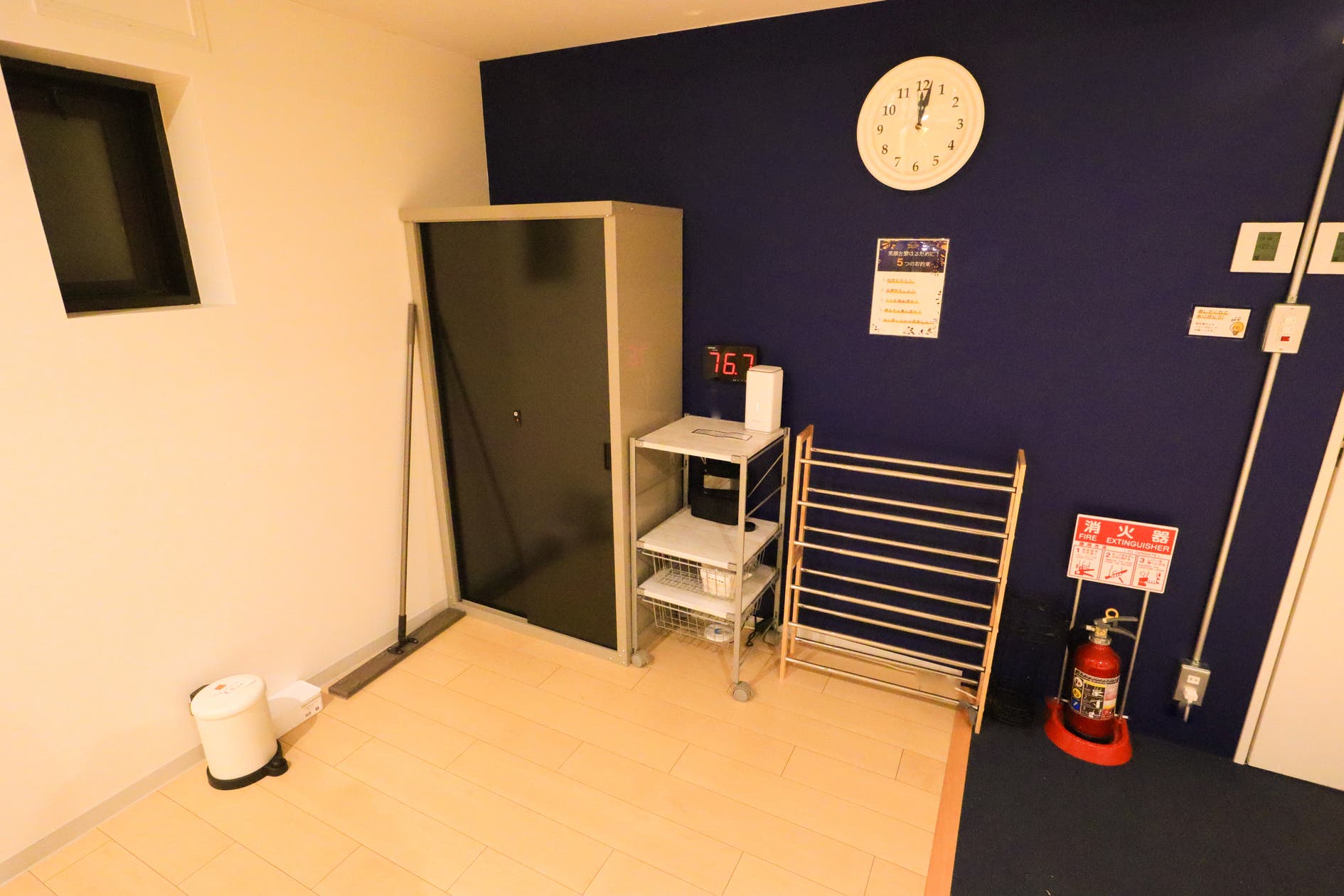 【🌟三角公園目の前🌟】ダンスもできるレンタルスタジオ｜24時間利用可能⏰幅5.4ｍ高さ2ｍの大型鏡の写真12