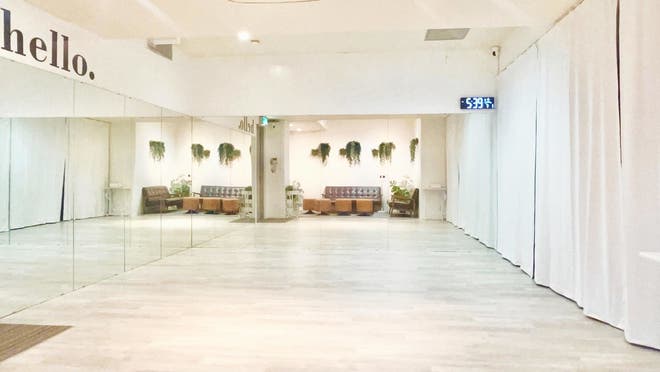 【中野駅3分】2面大型鏡計8m/40㎡超の綺麗で広いスタジオでダンス・ポージング・ヨガ・演劇に☆平日夜と土日祝楽器演奏可!の写真3