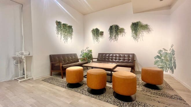 【中野駅3分】2面大型鏡計8m/40㎡超の綺麗で広いスタジオでダンス・ポージング・ヨガ・演劇に☆平日夜と土日祝楽器演奏可!の写真6