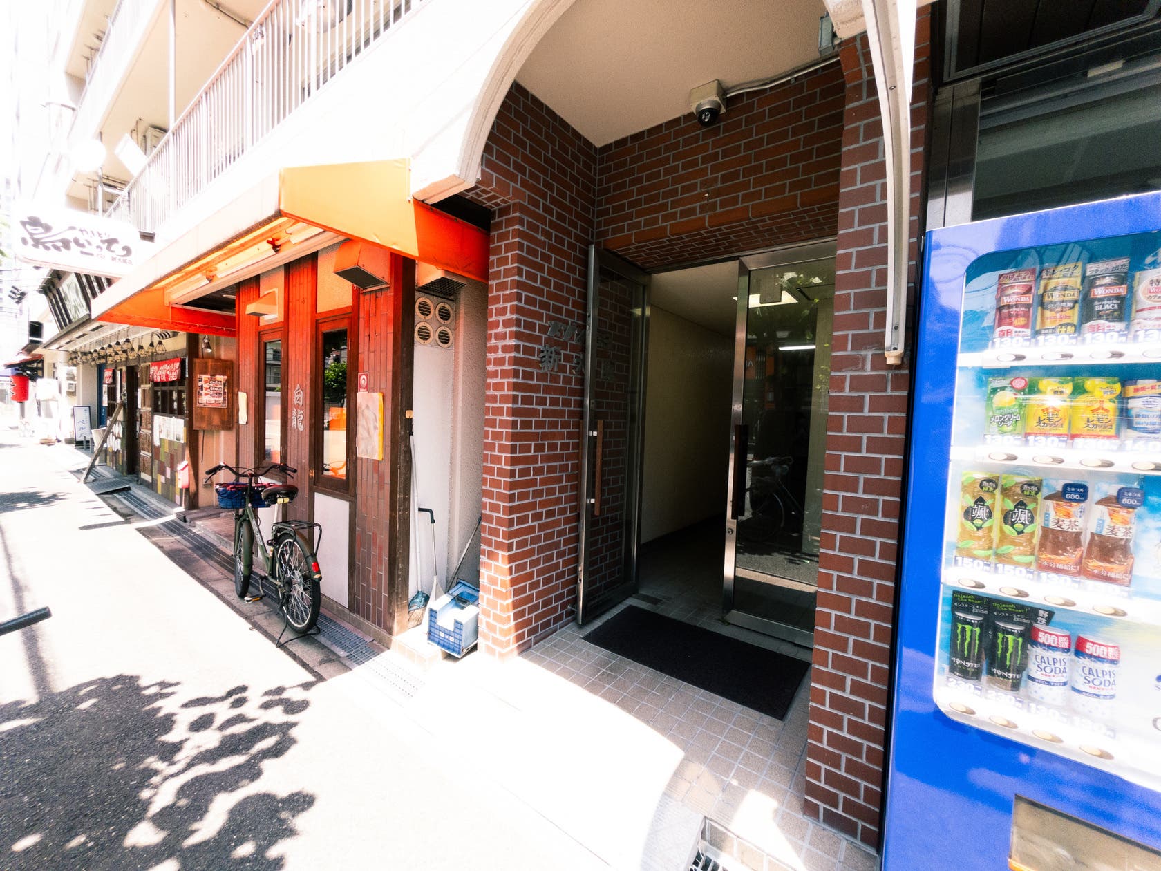 全身鏡◆新式エアコン◆中型冷蔵庫◆高速光◆ゴミ捨無料◆ドリンク豊富◆土足OKの写真23