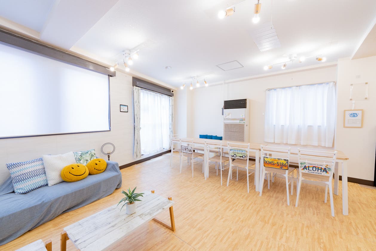 メリクリ🎉🎅✨ひろびろ50㎡✨ふんわりやわらか床🎵100インチスクリーン📺ボドゲ充実👍24時間営業⌚終電待ちに😊の写真5