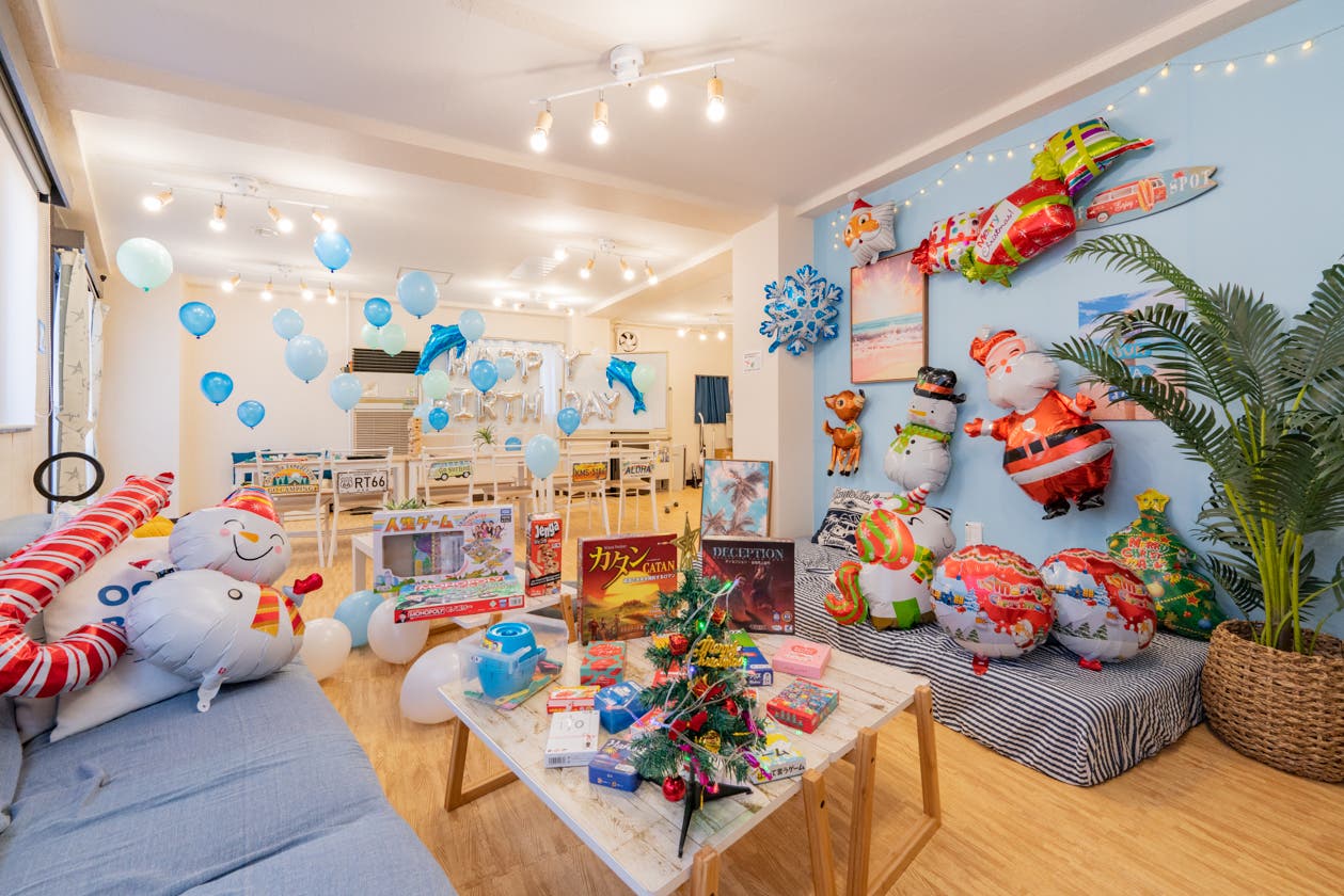 メリクリ🎉🎅✨ひろびろ50㎡✨ふんわりやわらか床🎵100インチスクリーン📺ボドゲ充実👍24時間営業⌚終電待ちに😊の写真25