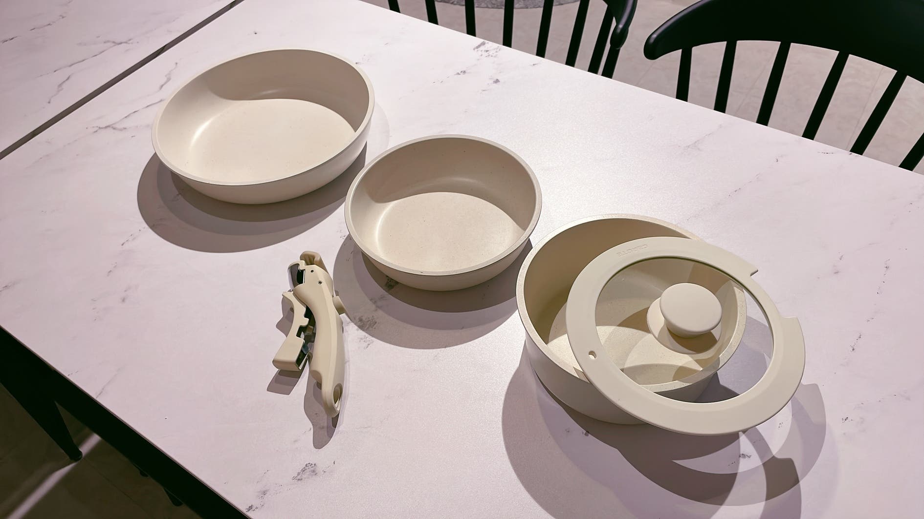 カップル・少人数割👫💕大迫力シアター&65型TV📹大人気ゲーム🎮✨シャワー利用可🚿烏丸４分🚶‍♂️推し活💟デートの写真21