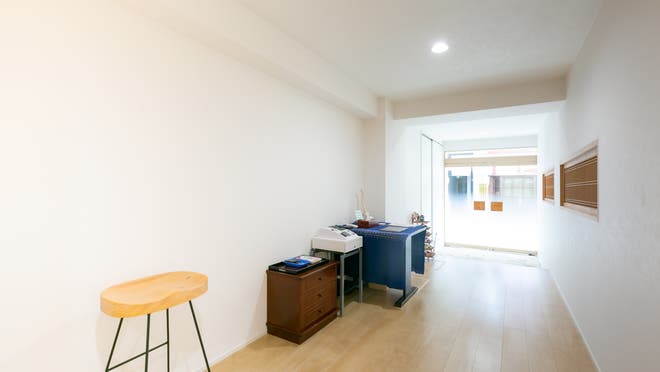 【一棟貸スタジオ/1F2F合わせて約100平】自然光が入るデザイン空間でヨガや武道など少人数フィットネスや2Fでミニパーティなどの写真7