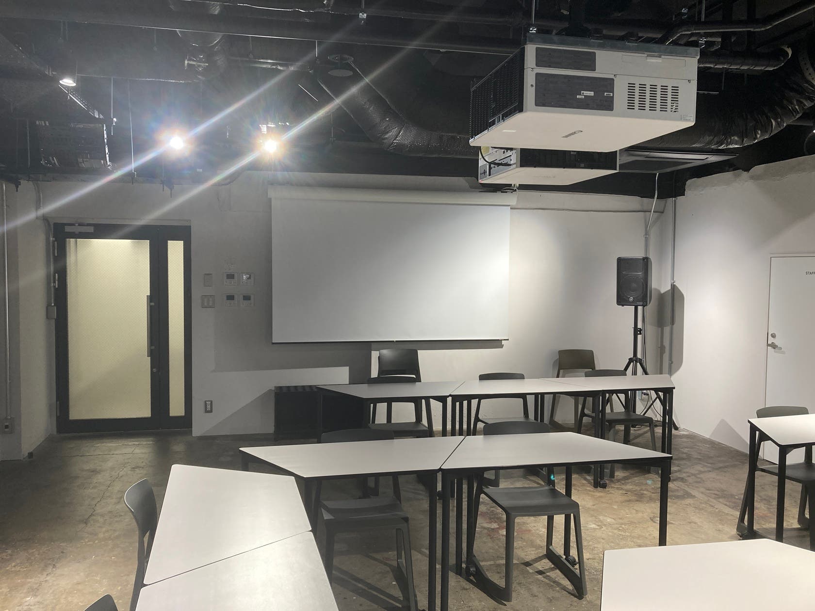 御茶ノ水・小川町・神保町各駅よりアクセス可　最大50名のイベント施設の写真7