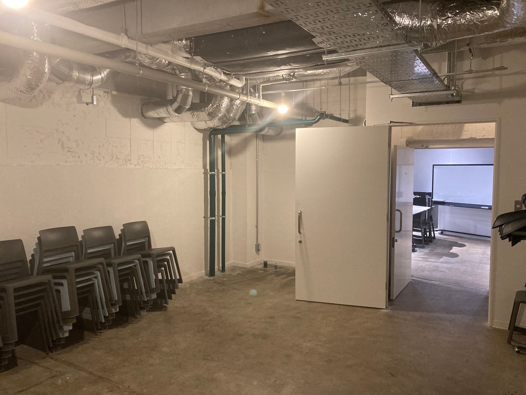 御茶ノ水・小川町・神保町各駅よりアクセス可　最大50名のイベント施設の写真12