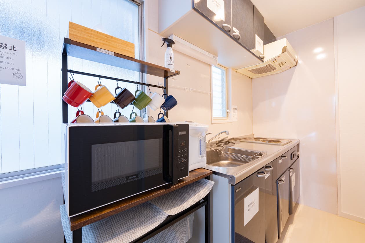 @400円/hほどで1フロア貸切🎉毎回清掃🧹最大40名🙆‍♀広々空間🍷24H🌠120㌅大画面プロジェクター🎥スマホ・PC投影💻の写真27