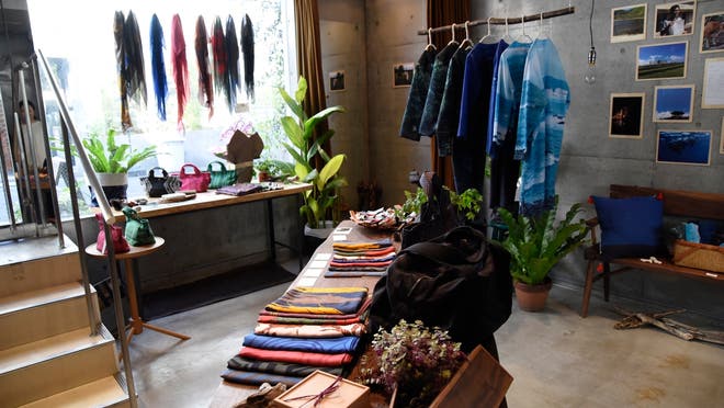 【中目黒駅2分】大きなガラス張りのウィンドウが特徴のビル1階路面店スペースの写真9