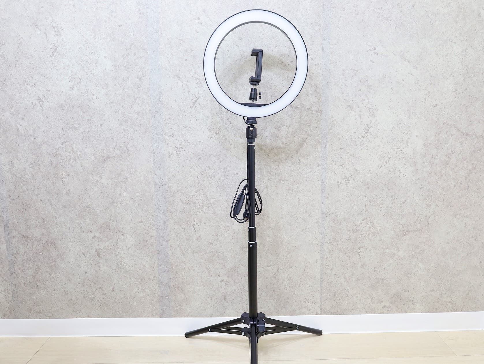 新宿駅南口徒歩1分/最大8名/無料Wifi/会議/テレワーク/ボードゲーム/ワークショップの写真18