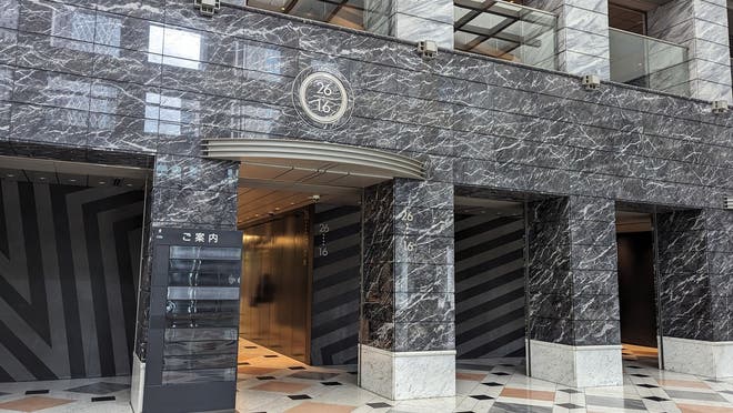 【西新宿駅直結/新宿アイランドタワー】108名対応/受付・天井プロジェクター・モニターあり/研修、講演会、セミナー、試験会場にの写真5