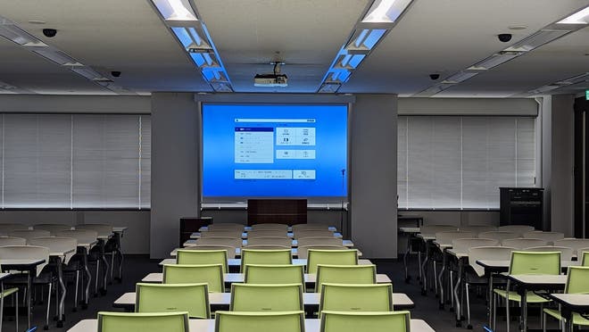 【西新宿駅直結/新宿アイランドタワー】108名対応/受付・天井プロジェクター・モニターあり/研修、講演会、セミナー、試験会場にの写真10