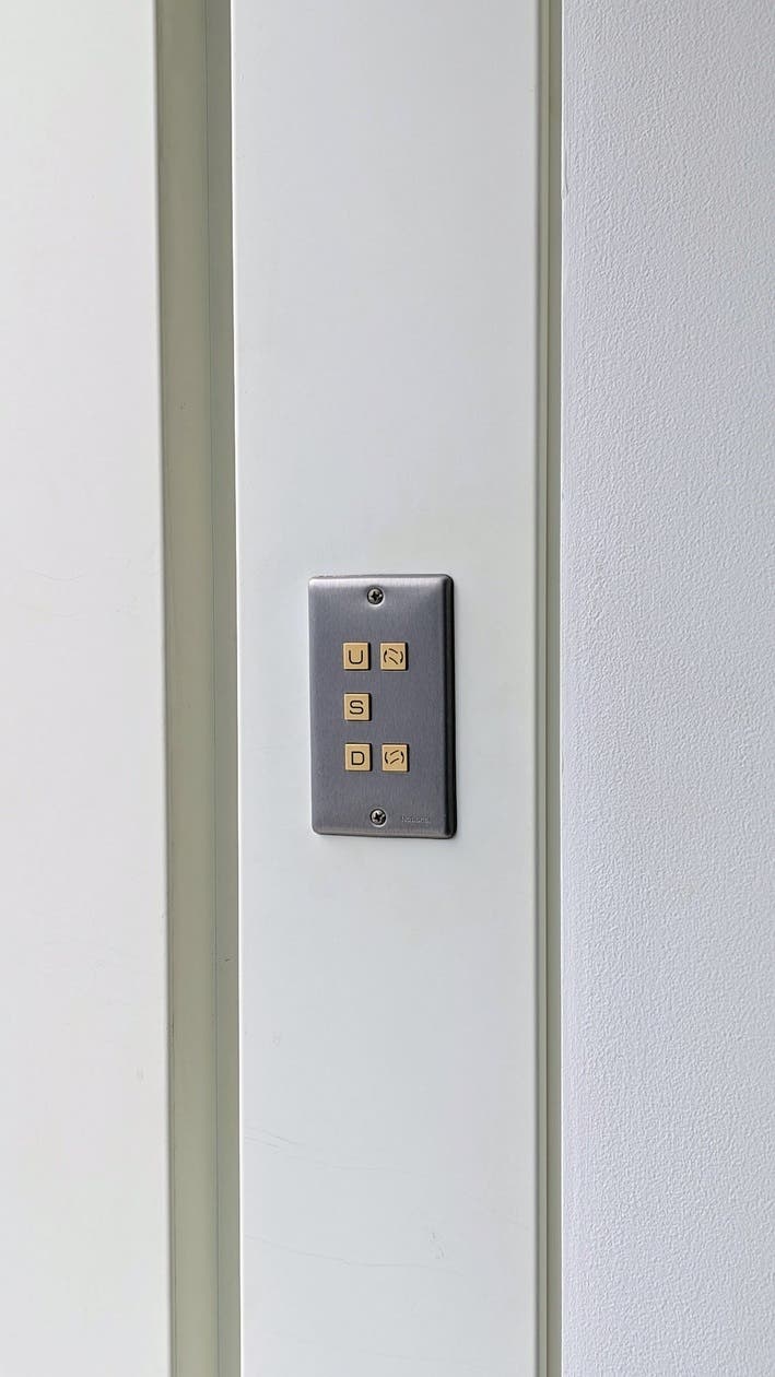 【西新宿駅直結/新宿アイランドタワー】108名対応／受付・天井プロジェクター・モニターあり／研修、講演会、セミナー、試験会場にの写真12