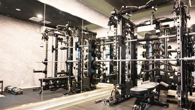 ☆新橋・銀座エリア☆ パーソナルトレーナーOKのレンタルトレーニングジムの写真2