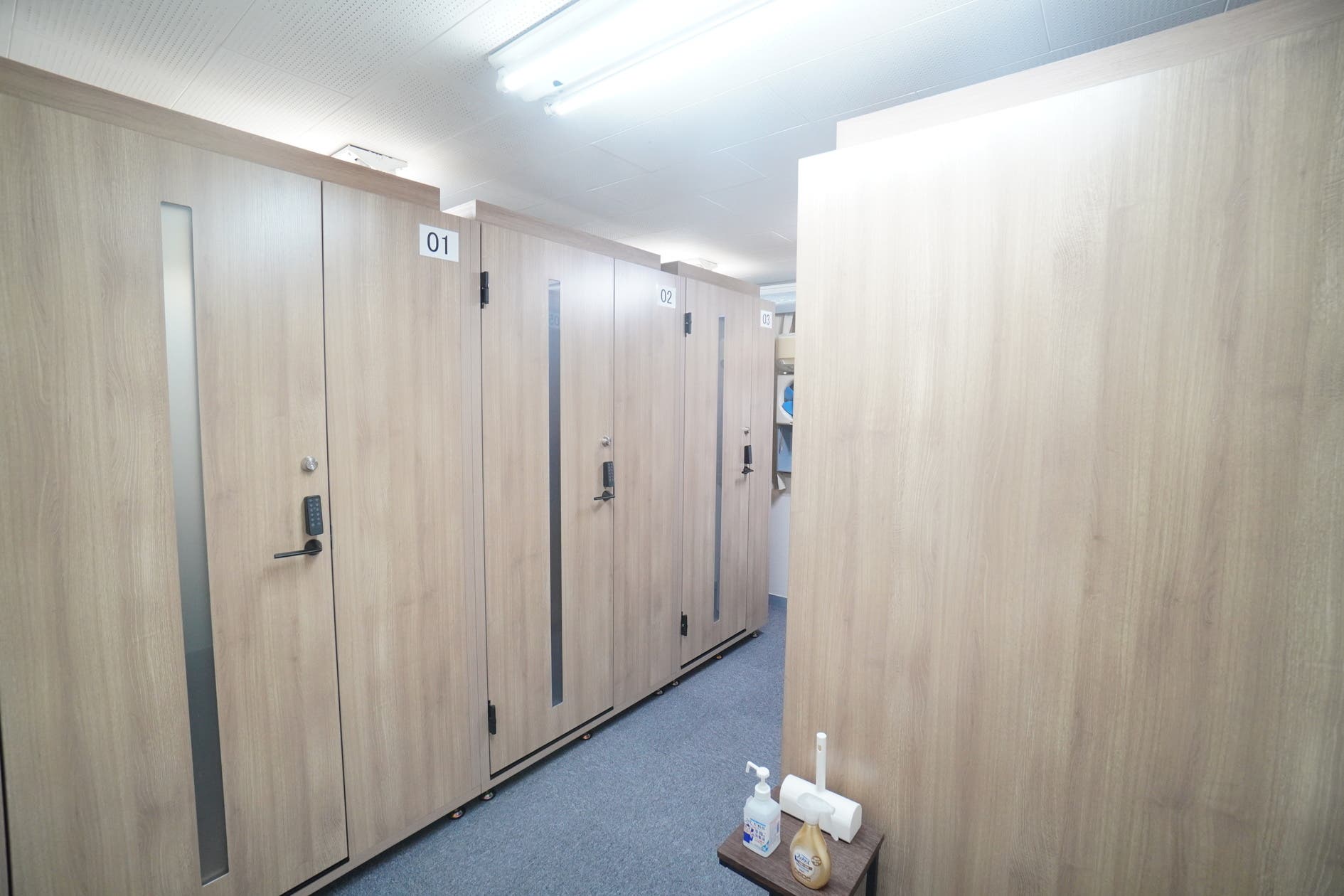 ＜PaO Work 新宿No.1＞完全個室ワークブース💼光回線高速Wi-Fi📶モニター🖥テレワーク/ZOOM/面接/自習/作業の写真2