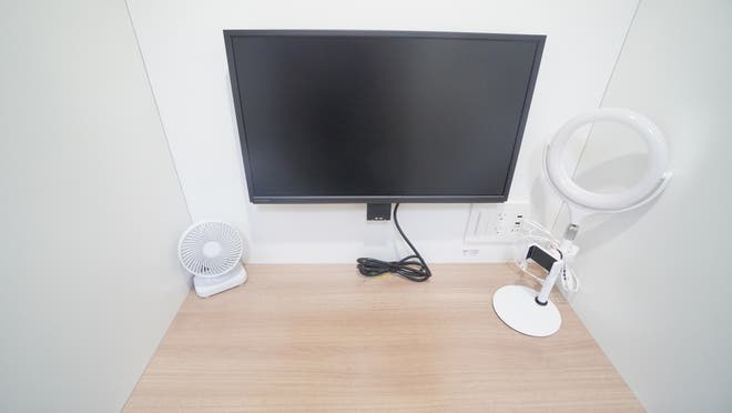 <PaO Work 新宿No.3>完全個室ワークブース💼光回線高速Wi-Fi📶モニター🖥テレワーク/ZOOM/面接/自習/作業の写真4