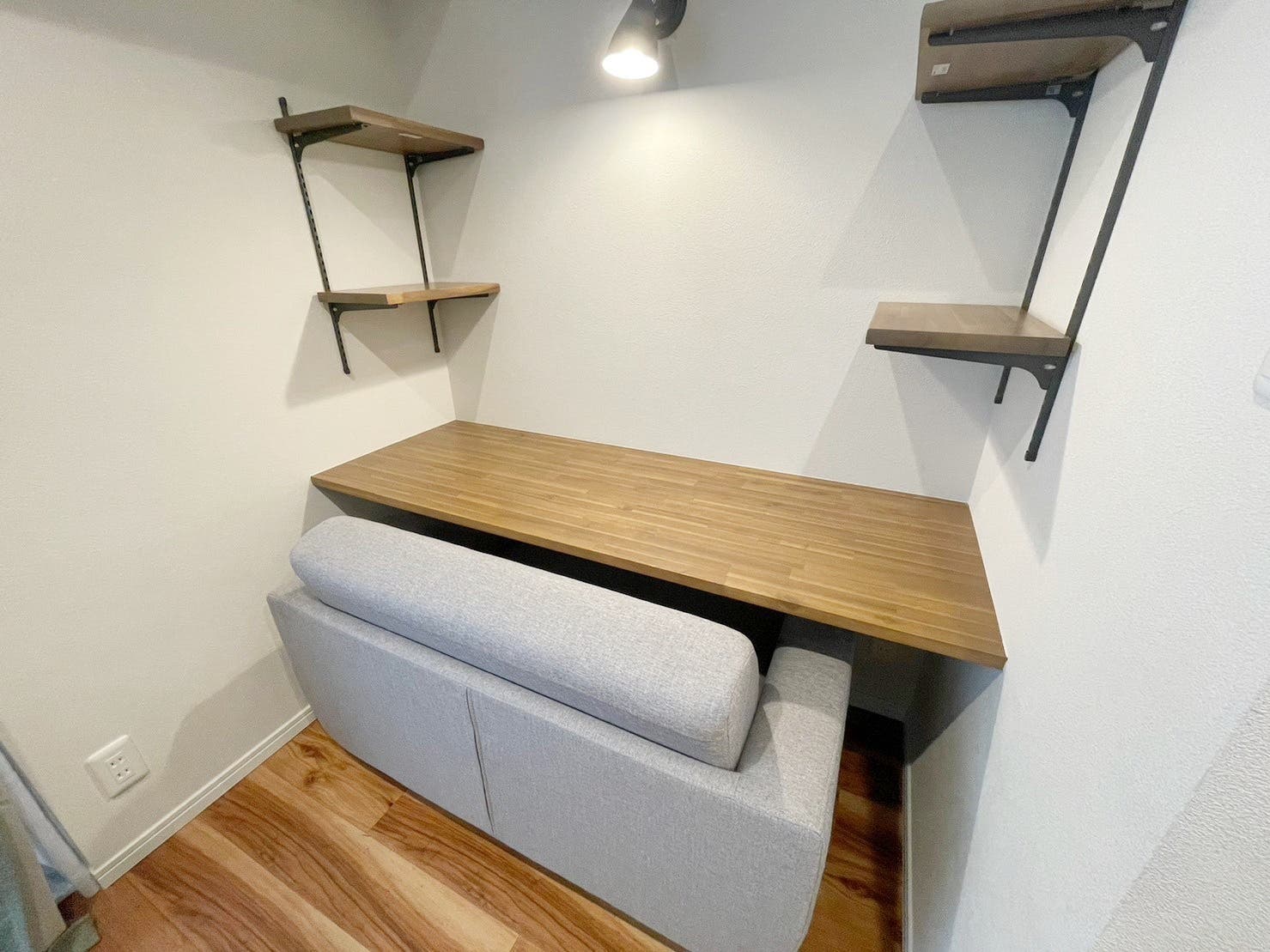 【中野駅徒歩3分！12名利用可！】高速光WiFi・大型モニター・ホワイトボード全て無料！ふれあい貸し会議室 中野Aの写真13