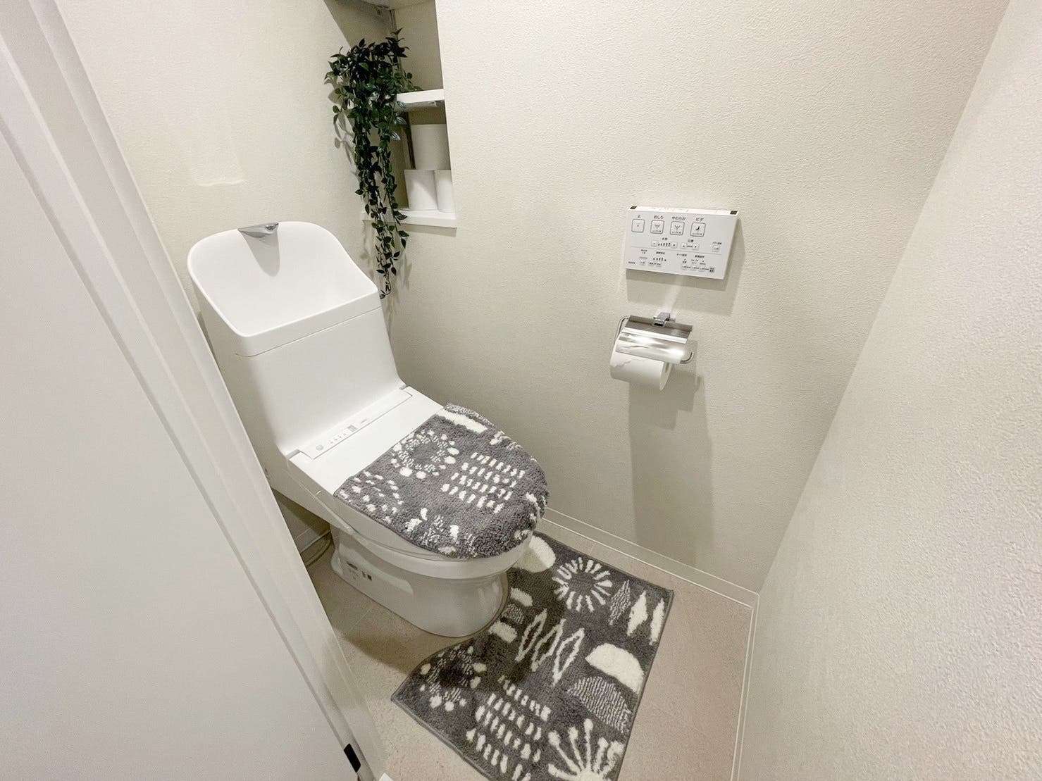 【中野駅徒歩3分！12名利用可！】高速光WiFi・大型モニター・ホワイトボード全て無料！ふれあい貸し会議室 中野Aの写真18