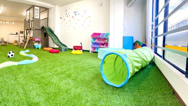 『12/5~12/7は50%オフ』上北沢駅1分!✨大型トランポリンと大型すべり台ありの貸切キッズスペース🎶の写真1