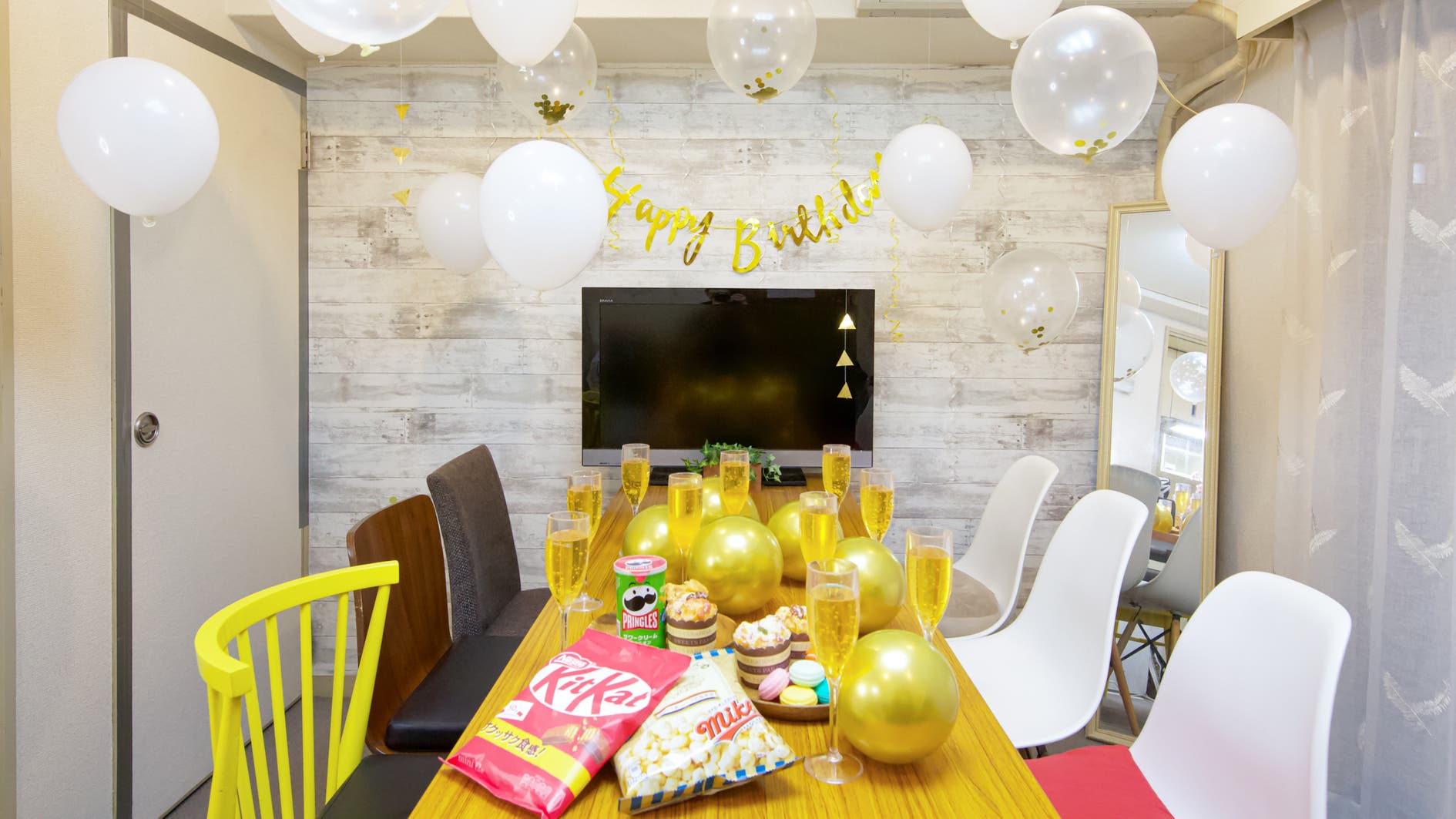 クリスマス装飾🎄ハチ公から徒歩３分🐶渋谷駅近スペース✨歓送迎会🍺｜会議・作業場・休憩所・ボードゲーム・飲み会に🫶_481の写真1