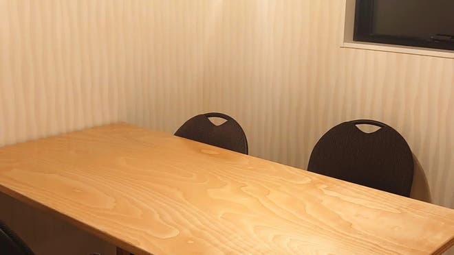 ミーティングルーム A(国道50号線沿いの会議室)の写真1