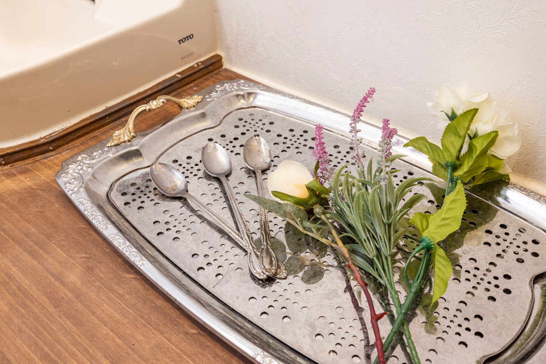 1組様貸切!【アンティークス名古屋港】ポートレート/コスプレ/パーティ/商用利用|アンティークに囲まれたスタジオでゆったり撮影の写真7