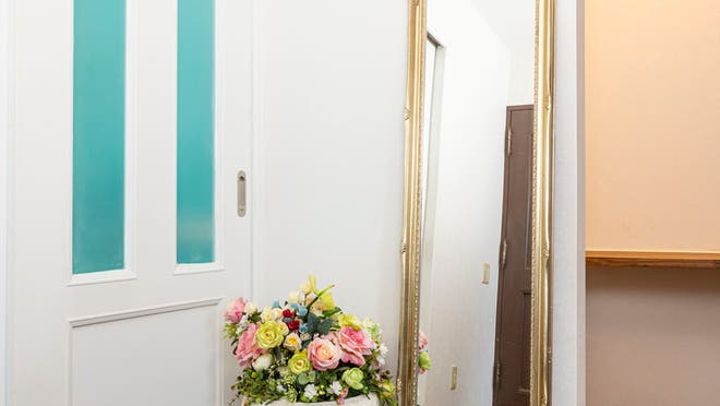 1組様貸切!【アンティークス名古屋港】ポートレート/コスプレ/パーティ/商用利用|アンティークに囲まれたスタジオでゆったり撮影の写真8