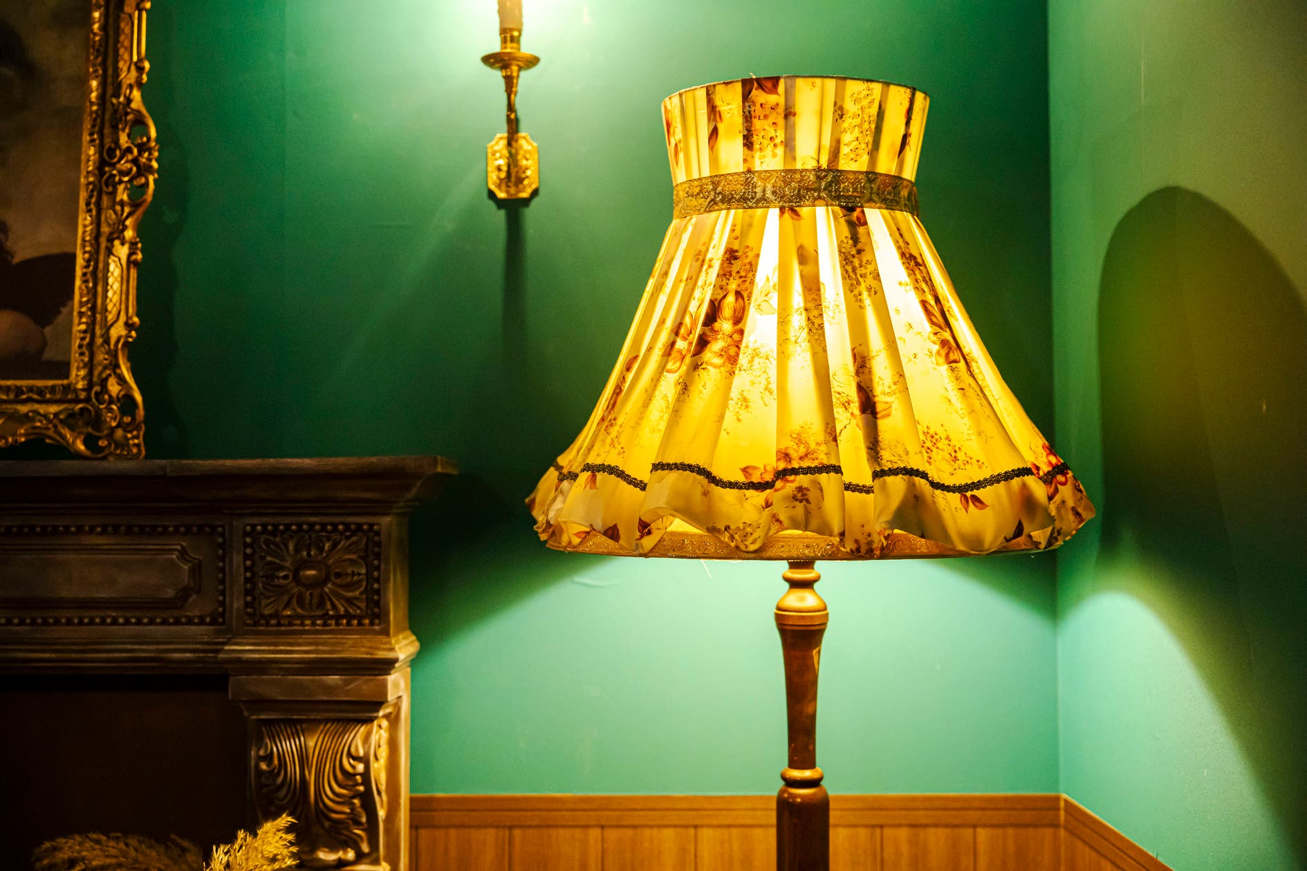 1組様貸切!【アンティークス名古屋港】ポートレート/コスプレ/パーティ/商用利用|アンティークに囲まれたスタジオでゆったり撮影の写真11