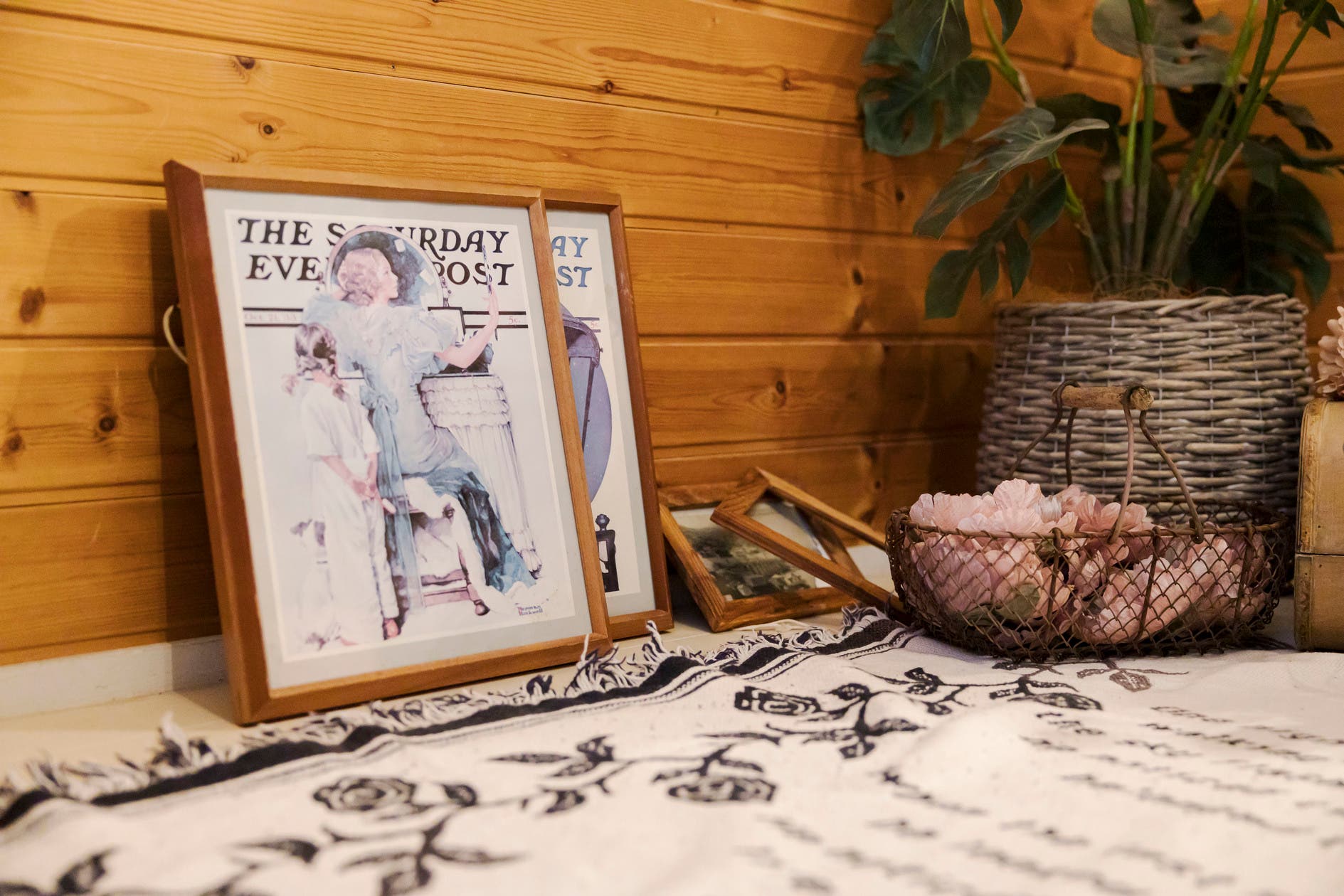 1組貸切型フォトスタジオ【アンティークス名古屋北店】ポートレート/コスプレ/パーティ/本人不在の誕生日会/商用利用可の写真9