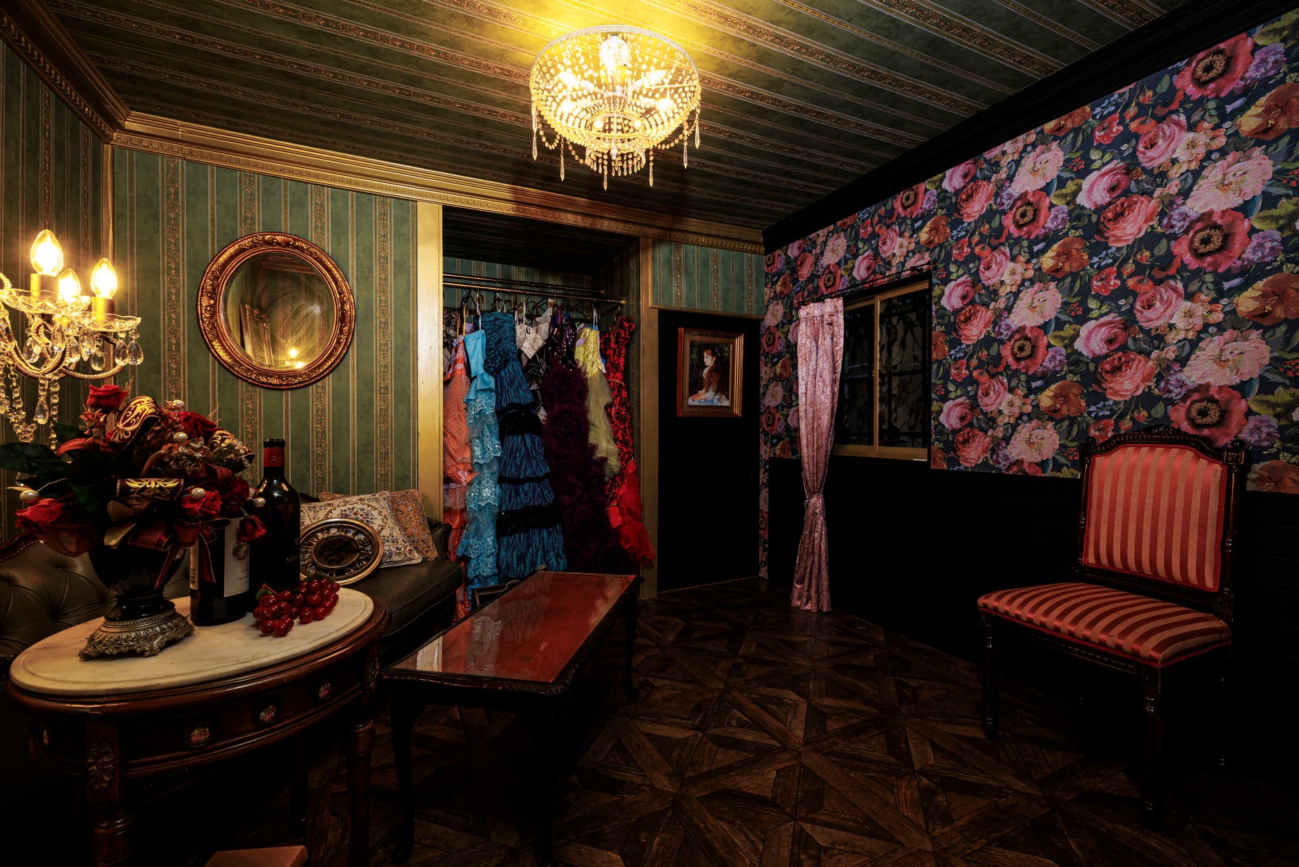 1組貸切型フォトスタジオ【アンティークス名古屋北店】ポートレート/コスプレ/パーティ/本人不在の誕生日会/商用利用可の写真14