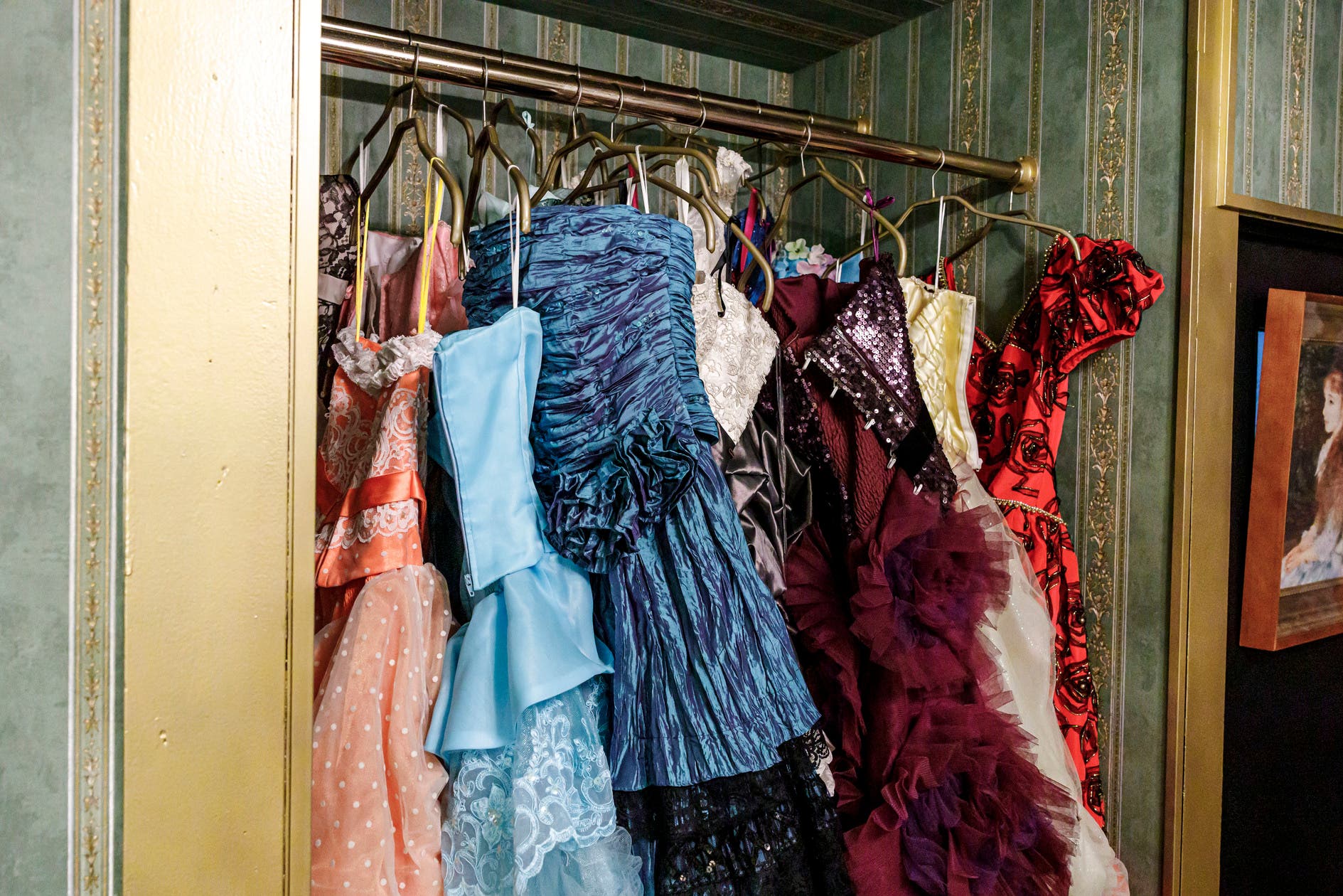 1組貸切型フォトスタジオ【アンティークス名古屋北店】ポートレート/コスプレ/パーティ/本人不在の誕生日会/商用利用可の写真17