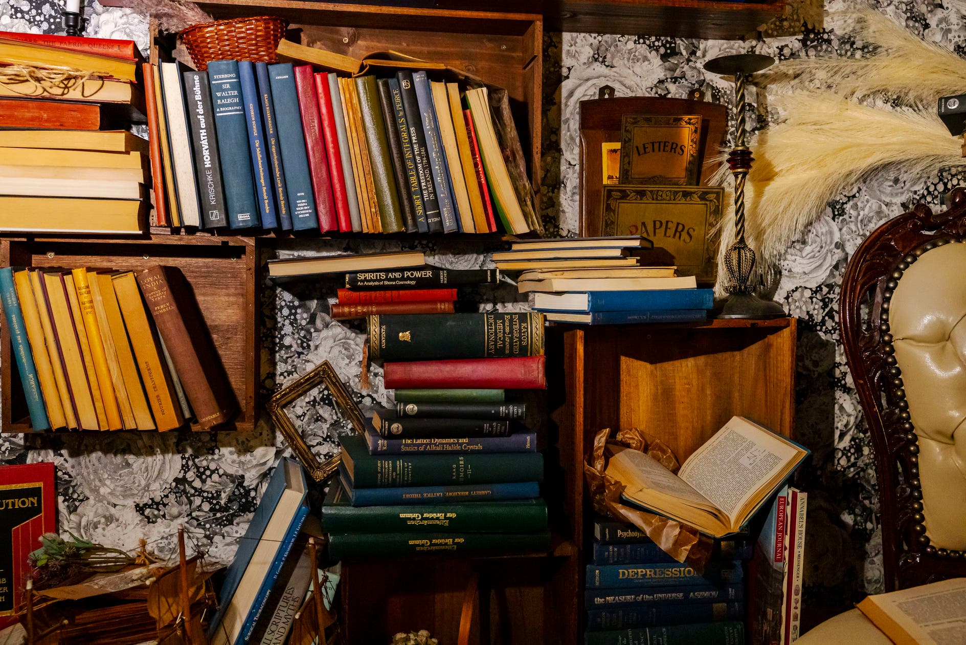 1組貸切型フォトスタジオ【アンティークス名古屋北店】ポートレート/コスプレ/パーティ/本人不在の誕生日会/商用利用可の写真27