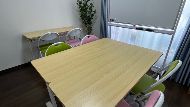 【オレンジ貸会議室】新大阪駅・西中島6分【無料】NTT高速WiFi&大画面モニター●8名様【大歓迎】MEETING/セミナー/の写真16